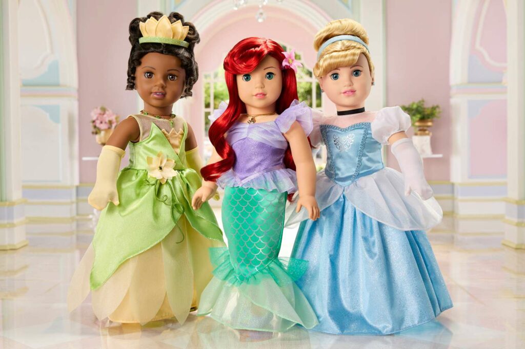 American Girl dévoile une nouvelle collection de poupées Disney ...